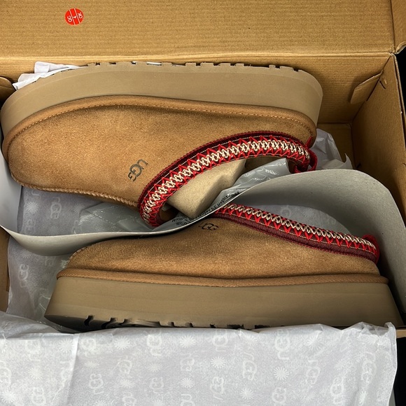 UGG | Shoes | New Ugg Tazz Suede Platform Slippers In Chestnut Brown ...